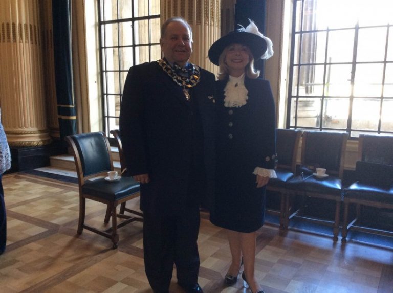 Frodsham Mayor Attends Lord Mayor of Nottingham's Civic Service ...