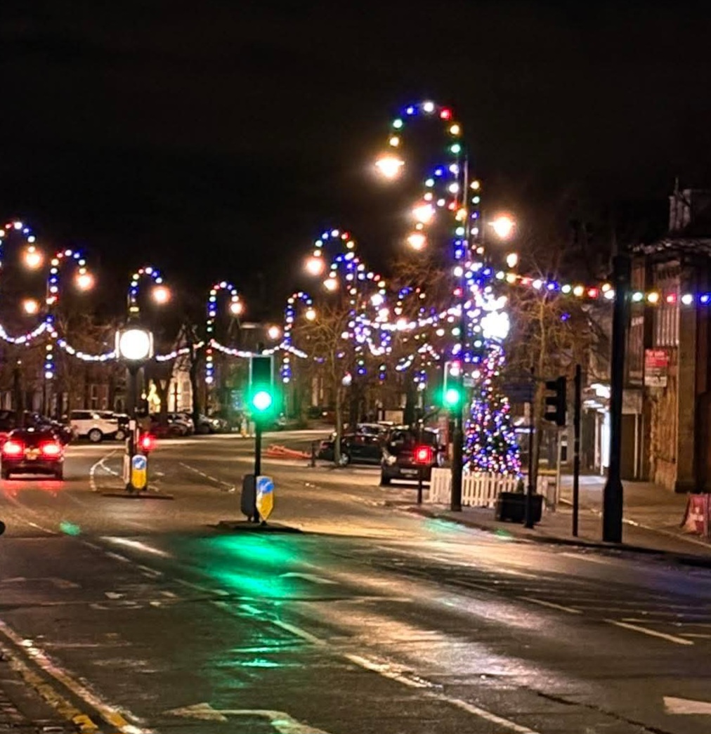 Frodsham Festive Lights - Shine Time! - Frodsham Town Council